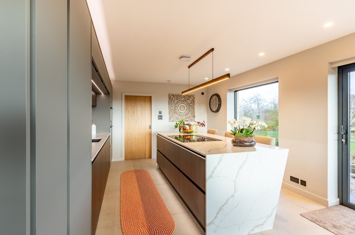 Contemporary Kitchen with Quartz Island and Matt Cabinets